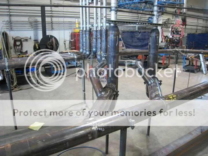 serious double containment pipe,