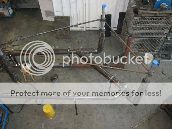 serious double containment pipe,